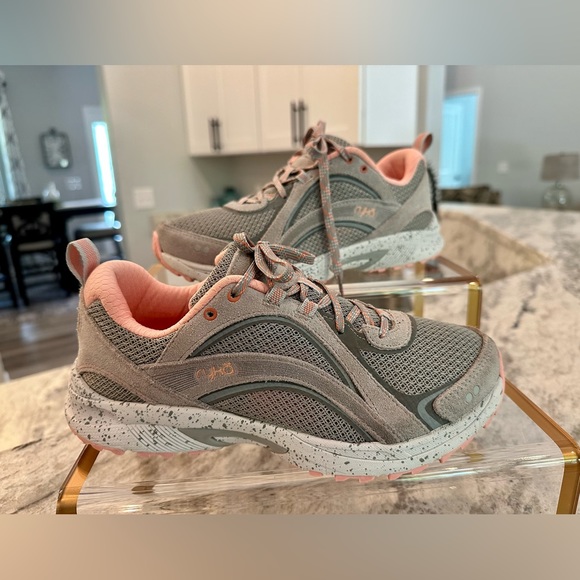 Ryka | Shoes | Ryka Sky Walk Trail Hiking Shoes Paloma 65 | Poshmark